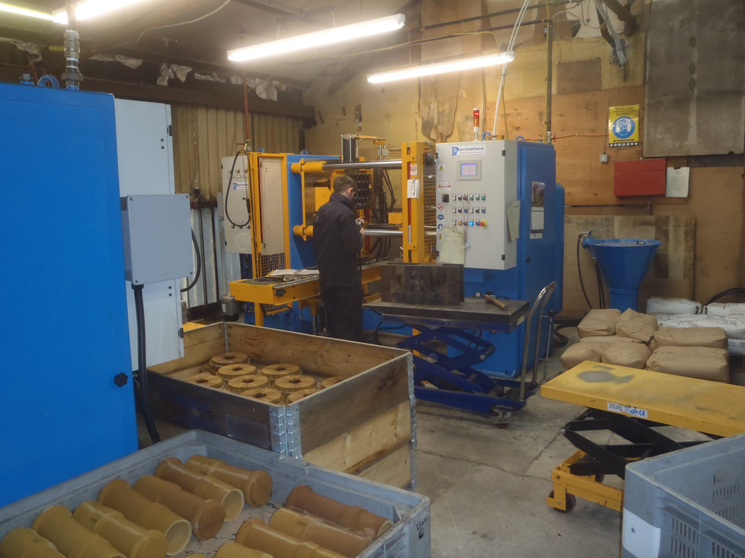Shell moulding machines fixed with bottom blowing - Primafond